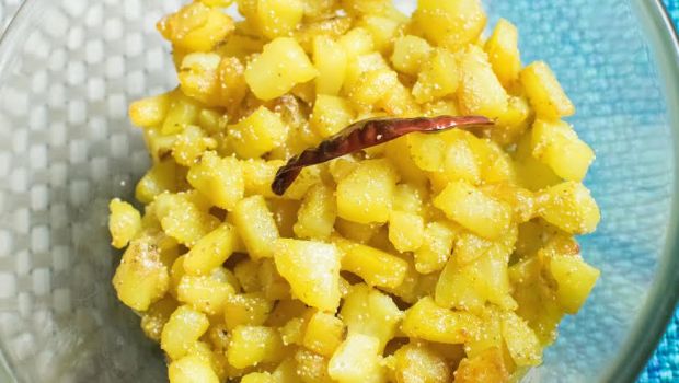 Aloo Posto Recipe - A Signature Bengali Dish That You Can Easily Make ...