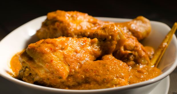 Andhra Style Chicken Curry Recipe by Chef Srinu - NDTV Food